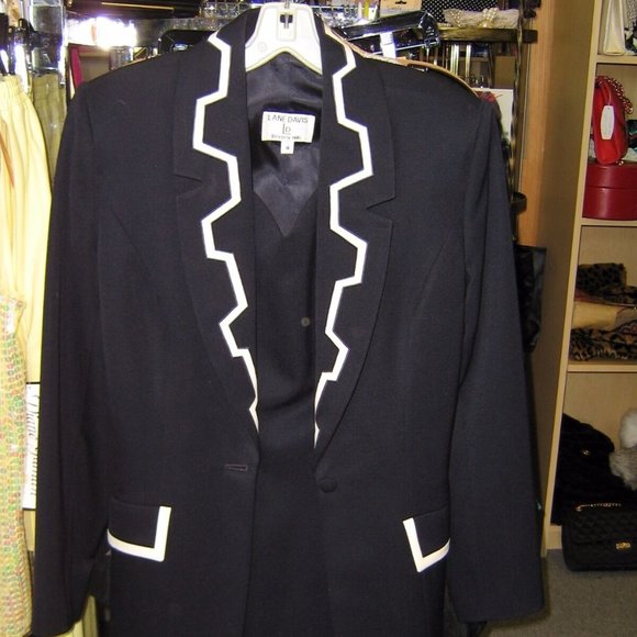 Lane Davis | Jackets & Coats | Marla Maples Owned Navywhite Lane Davis ...